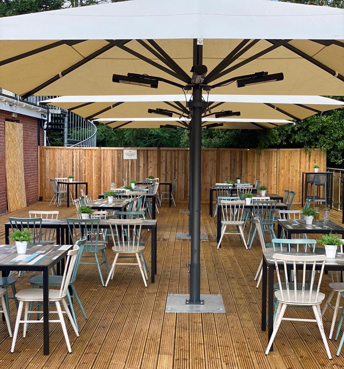 The Oak Bar Terrace | Our outside terrace is spacious with heated umbrellas